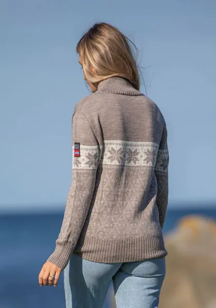 Ferdigstrikk - SNØROSE